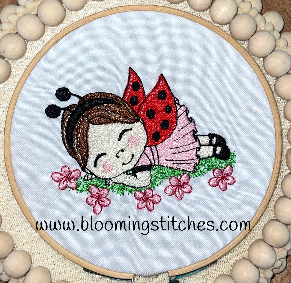 Sleeping Ladybug – Blooming Stitches